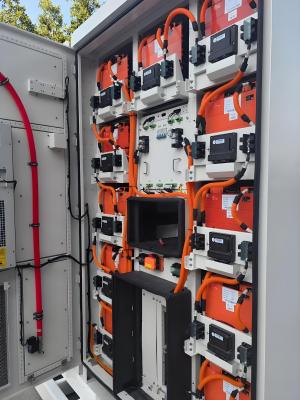 China Liquid Cooled Energy Storage Cabinet 215kWh IP55 IP65 Outdoor with 100kW PCS and -40°C to 65°C Operating Range for sale