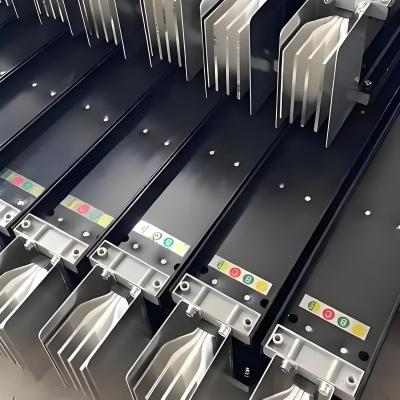 China Dense Busduct Plug-In Busbar Trunking 400A-6300A with IP68 Rating and 180-Minute Fire Resistance for sale