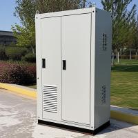 China Outdoor Communications Cabinet IP55 IP65 with 1601-2400W UPS and 800x800x1800mm Dimensions for sale