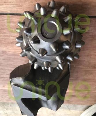China Unique Piling 54HRC Tricone Drilling Rock Roller Bits for sale