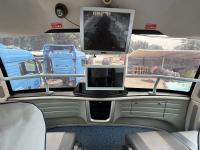 China Used Tour Coach Bus 50 Seats Weichai WP10.375 Diesel Engine Manual Gearbox For Sale for sale