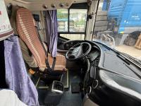 China Used Tour Coach Bus 50 Seats Weichai WP10.375 Diesel Engine Manual Gearbox For Sale for sale