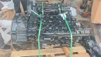 China Refurbished ZF 221 Gearbox Heavy Duty Truck Transmission For Truck Repair Replacement for sale