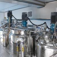 China High Shear Homogenizer Cosmetics Mixer Emulsfiying Machine For Skincare Products for sale
