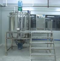 China Electricity Heating Liquid Homogenizer with 10-10000L Capacity and Vacuum Included for sale