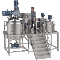 China 100l 500l 1000l Liquid Beverage Juice Liquid Mixer With Bottom Homogenizer Tank for sale