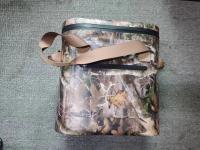 China Camo Insulated Cooler Lunch Bag Backpack 15L-30L Leak Proof Zipper for sale