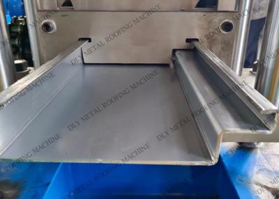 China Trapezoidal 3phases Roof Sheet Metal Forming Machine Plc Control System for sale