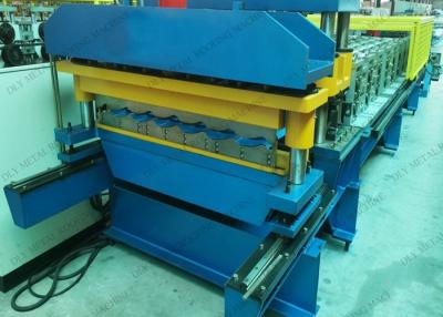 China PLC Metal Roofing Manufacturing Equipment 40Cr R Panel Roll Forming Machine for sale