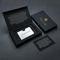 China Custom Black Metal Business Gift Cards with Gloss Matte Finish 300g Paper for sale