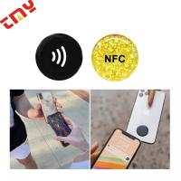 China Custom 40mm Round RFID NFC Sticker with Epoxy Coating and QR Code for Access Control for sale