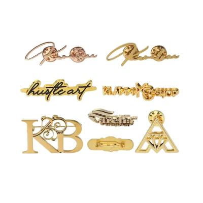 China Custom 3D Embossed Gold Letter Lapel Pin 60x10mm Zinc Alloy Hollow Brooch for Suits for sale
