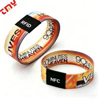 China Programmable Custom QR NFC Tag 213 Textile Fabric RFID Wristbands Disposable Fabric Wrist Bands for Event Access Control for sale