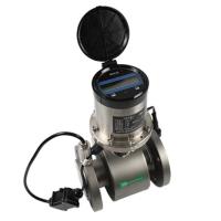 China DN50-DN300 Electromagnetic Water Flow Meter with Battery Power, 400:1 Range Ratio and Class 2 Accuracy for sale