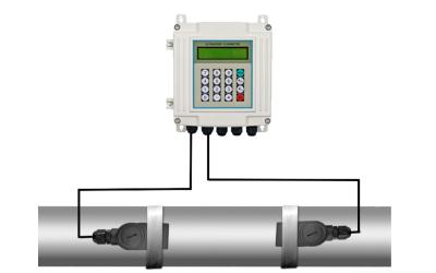 China IP68 Transit Time Ultrasonic Flow Meter with ±0.5% Accuracy for Water and Gas Bidirectional Measurement for sale