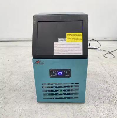 China Commercial Cube Ice Maker Machine 40kg to 100kg per Day Fan Cooled R290 for Bar Restaurant for sale