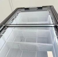 China Supermarket Top Glass Freezer Chest Freezer 200L Custom Logo Commercial Display for sale