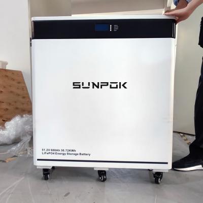 China Sunpok 51.2V 600Ah LiFePO4 Solar Battery with 30.72kWh Capacity for sale