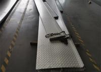 China 4mm Stainless Steel Checkered Plate 321 304 Hairline Mirror Finished for sale