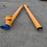 China 5kW Orange Auger Screw Conveyor Powder Conveying Equipment with Hopper for sale