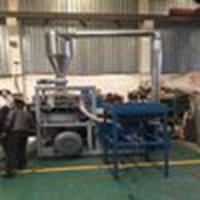 China EVA / PET / PVC Pulverizer Machine High Speed Rotation Of Spindle Cutter for sale
