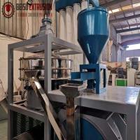 China Powerful Plastic Pulverizer With Dust Collection Device for sale