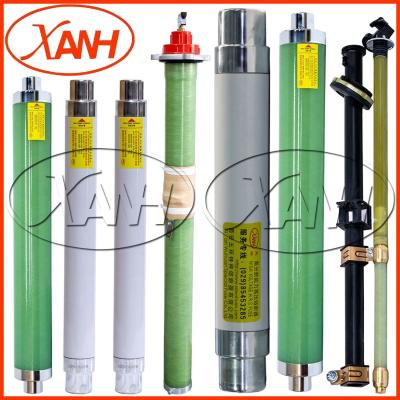 China Quartz Sands Transformer Bayonet Fuse 24Kv Overcurrent Protection Xrnt4-24 for sale