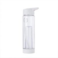 China 750ml BPA Free Fruit Infuser Strainer Plastic Water Bottle With Straw for sale