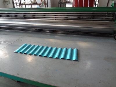 China 0.15-0.4mm Thin Galvanized Roofing Sheet Roll Forming Machine 5.5kw for sale