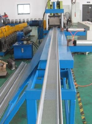 China 4 Kw Hydraulic Metal Shutter Door Roll Forming Machine 88.5/84/85.5mm Width for sale