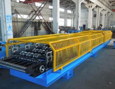 China 1.25M Width Trapezoid Roof Panel Roll Forming Machine For Commercial Metal Buildings for sale