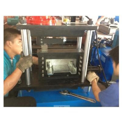 China 1.5-3mm Z275 Galvanized M Sigma Purlin Roll Forming Machine 11kw 380V 50Hz for sale