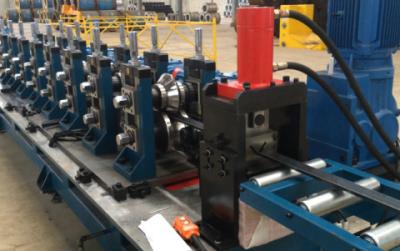 China 1 Inch Single Chain Drive Roll Forming Machine for Wall Angle Channel Roof Panel 0.4-0.8mm for sale