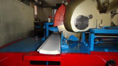 China Galvanized Steel Thickness 0.3-0.6mm PU Foam Rolling Shutter Door Forming Machine for sale