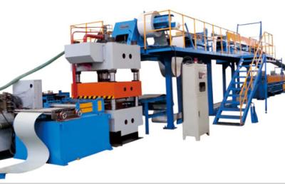 China PLC Continuous PU Sandwich Panel Production Line Material Thickness 0.3 - 0.8mm for sale