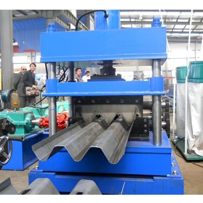 China 310mm 2 Waves Guardrail Roll Forming Machine Crash Barrier Hydraulic Punching for sale