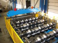 China 45# High Grade Steel Roof Panel Roll Forming Machine 7.5KW 12 Months Warranty for sale