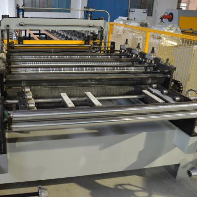China Coated Steel PU Wall Panel / Roof Panel Roll Forming Machine 18 Rollers 7.5KW for sale