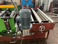 China 0.3-0.8mm Thickness 5V Metal Roof Sheet Roll Forming Machine 7.5KW Electrical Cutting for sale