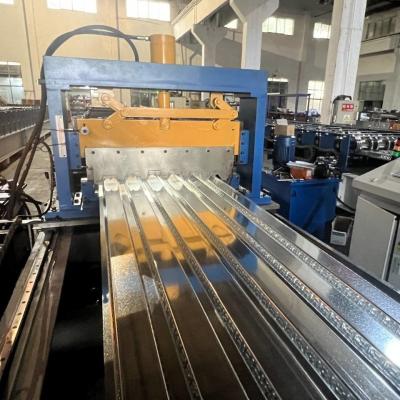 China 1.5 Inch B Type Roof Deck Roll Forming Machine Steel Floor Deck Embossing 0.8-1.5mm for sale