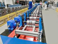 China Storage System 1.5mm-2.5mm Upright Racking Roll Forming Machine With Punching Holes for sale