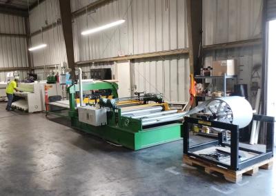China Automatically PLC Control 0.8mm Galvanized Steel Coil Slitting Machine Cut To Length Line for sale