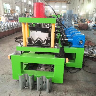 China Automatic W Shape Crash Barrier Guardrail Roll Forming Machine 2-4mm Steel Plate for sale