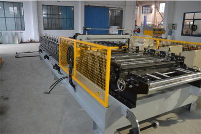 China 7.5 kw Chain Transmission PU Wall Panel Roll Forming Machine PLC Panasonic for sale
