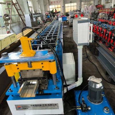 China Aluminum Panel 0.6-0.8mm Thickness Metal Patio Cover Flat Pan Roof Roll Forming Machine for sale