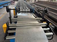 China 0.4-0.7mm Corrugated Metal Siding Roll Forming Machine for sale