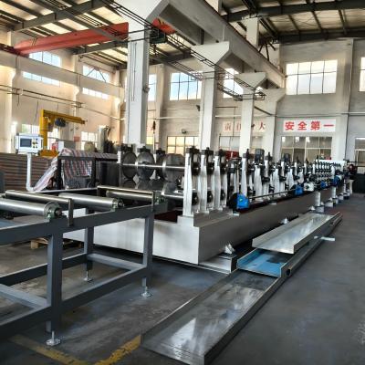 China Galvanized Steel CZ Purlin Roll Forming Machine 2.0-3.5mm Thickness Width Adjustable 100-500mm with Auto Stacker for sale