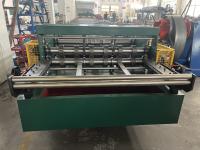 China 2.5 Inches Metal Deck Floor Roll Forming Machine With Chain Drive for sale