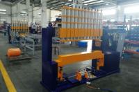 China Warehouse Supermarket Servo Feeding Upright Mesh Welding Device for sale