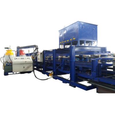China 0.4-0.8mm Colored Steel Sandwich Panel Roll Forming Machine Production Line 6m/min for sale